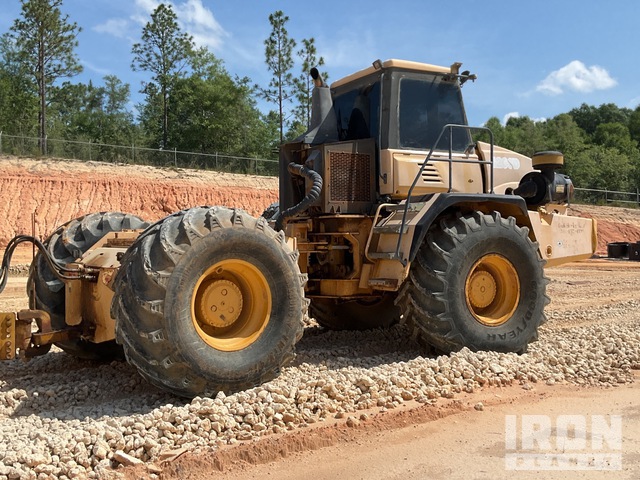 2003 Bell 4206D Scraper Tractor in Defuniak Springs, Florida, United ...