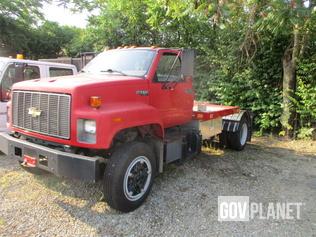 1996 Chevrolet Kodiak C7H042 Fifth wheel attachment and platform. in ...