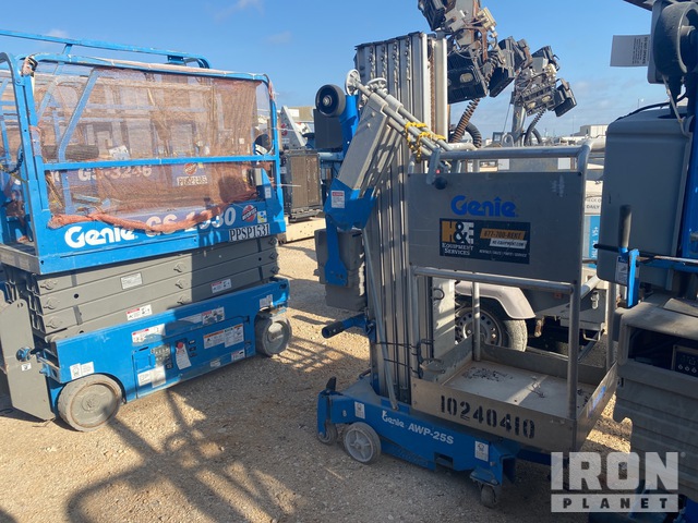 2017 Genie AWP-25S Electric Vertical Mast Lift in Portland, Texas ...