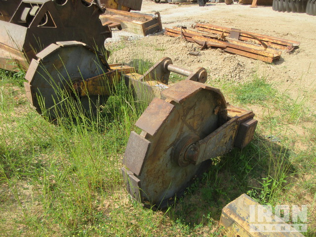 57 in Adjustable Excavator Compaction Wheel - Fits Cat 330 in Conyers ...