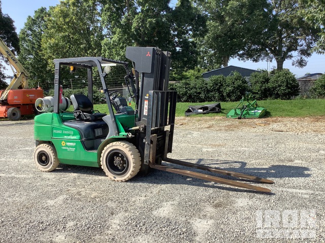 2015 Mitsubishi FG30N 4200 lb Pneumatic Tire Forklift in Greer, South ...
