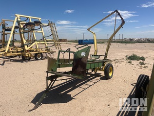 22 in Pop-Up Hay Bale Loader in Dalhart, Texas, United States ...