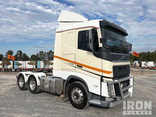 2015 Volvo FH13 6x4 Sleeper Prime Mover in Brisbane, Queensland ...