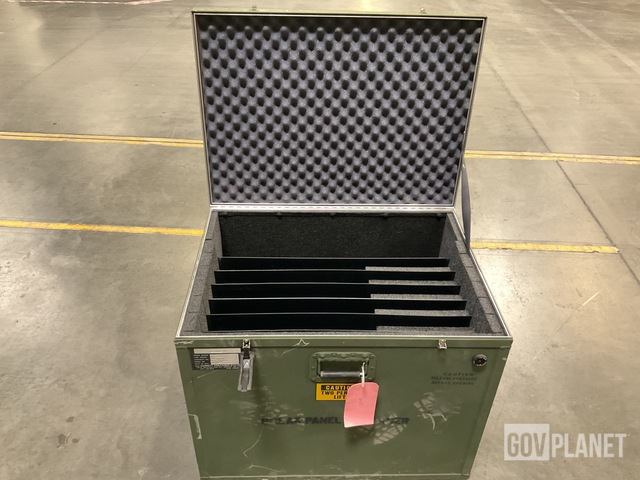 Surplus (12) Garrett Container Systems 864083-6 Storage Cases in North ...