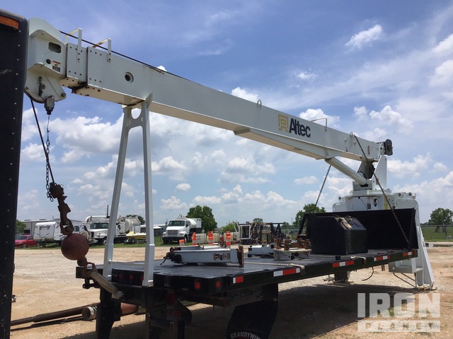 2013 (unverified) Altec AC18 - 70B Hydraulic Straight Boom on Flatbed ...