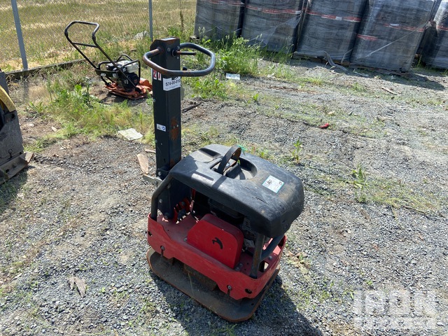 2017 Chicago Pneumatic MV224 Vibratory Plate Compactor in Chilliwack ...