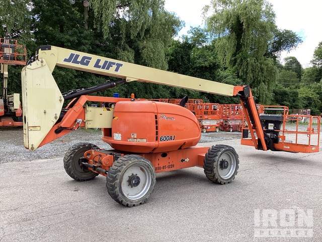 2015 JLG 600AJ 4WD Diesel Articulating Boom Lift in North Franklin ...