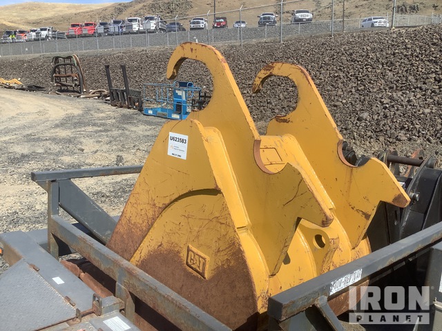 Cat 36 in Digging Bucket - Fits Cat Excavator in Lewiston, Idaho ...