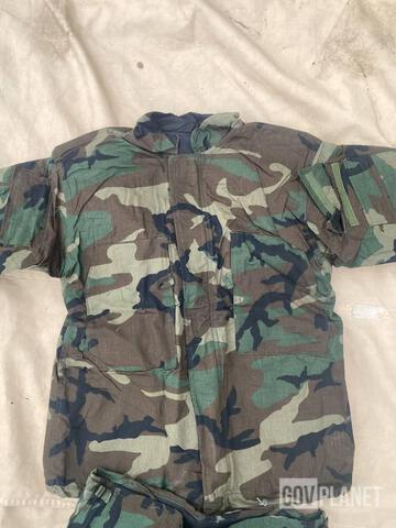 Surplus 40 (80 pieces) X-Large Military NBC Protective Suit in Santa ...