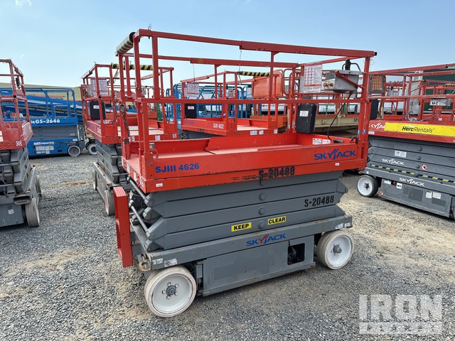 2008 Skyjack SJ4626 Scissor Lift in Perris, California, United States ...