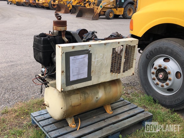 2002 Ingersol Rand 2475 Air Compressor in Punxsutawney, Pennsylvania ...