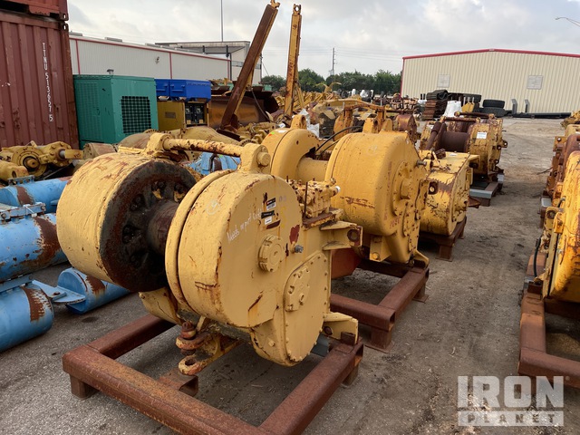 Quantity of (3) Crawler Tractor Winches in Channelview, Texas, United ...
