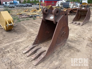 CP 30 in Excavator Bucket - Fits John Deere 270 in Salt Lake City, Utah ...