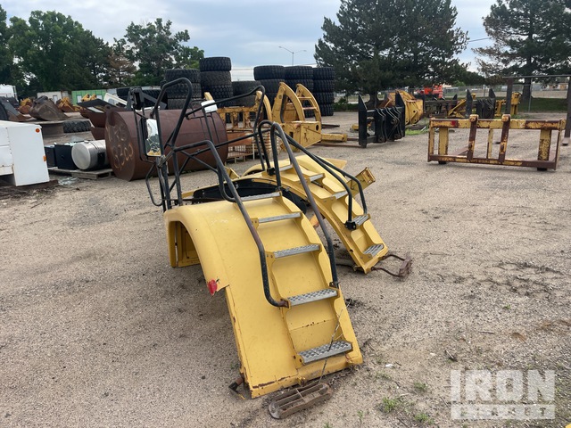 Quantity of Cat Fenders in Aurora, Colorado, United States (IronPlanet ...