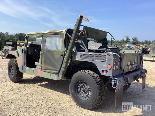 Surplus 2006 AM General M1165 HMMWV 4 Door Soft Top w/Truck Body in ...