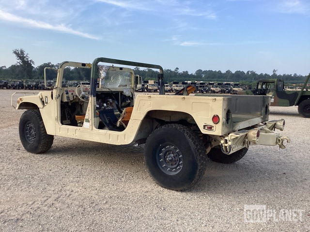 Surplus 1994 AM General M1097A1 HMMWV 4 Door w/Truck Body in Albany ...