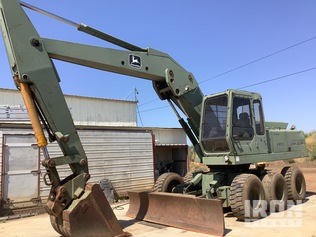 1991 John Deere 690D Wheel Excavator in Chico, California, United ...