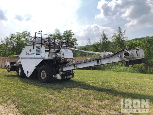1994 Roadtec SB2500 Wheel Asphalt Transfer Machine in Franklin ...