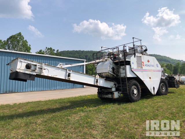 1994 Roadtec SB2500 Wheel Asphalt Transfer Machine in Franklin ...