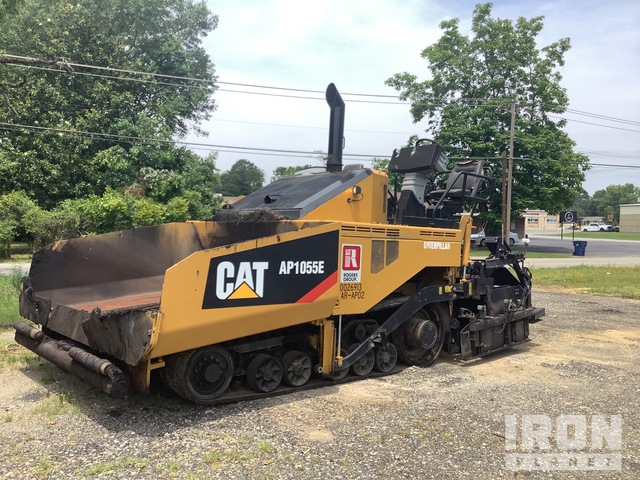 2011 Cat AP1055E Track Asphalt Paver