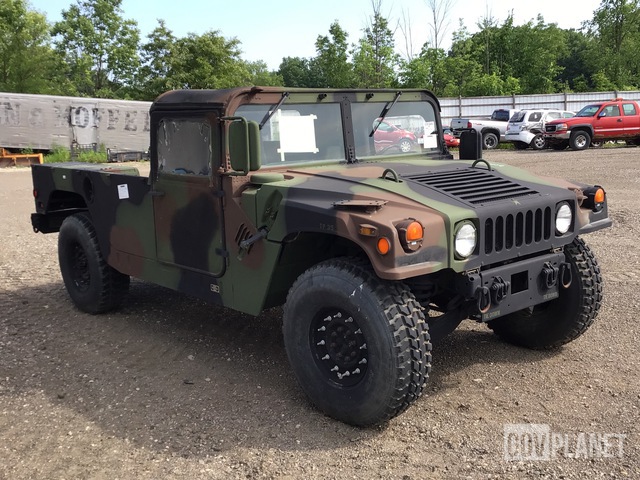 Surplus 1997 AM General M1097A2 HMMWV 2 Door Soft Top w/Truck Body in ...