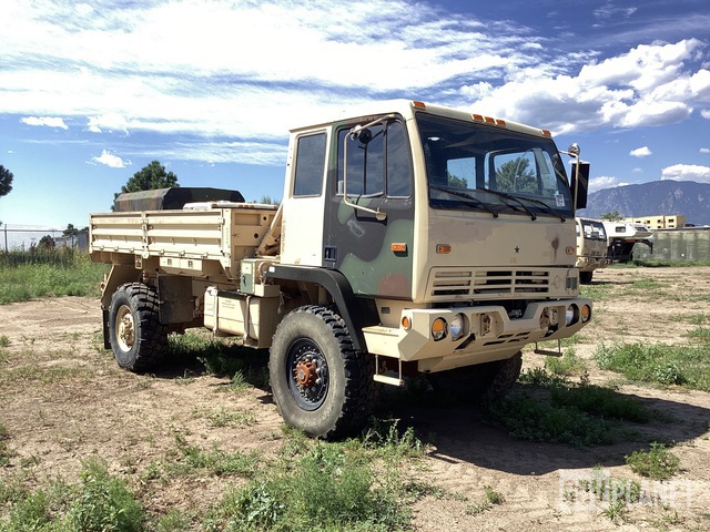 Surplus 2004 Stewart & Stevenson M1078A1 LMTV 4x4 Cargo Truck in ...