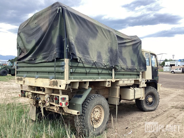 Surplus 2004 Stewart & Stevenson M1078A1 LMTV 4x4 Cargo Truck in ...