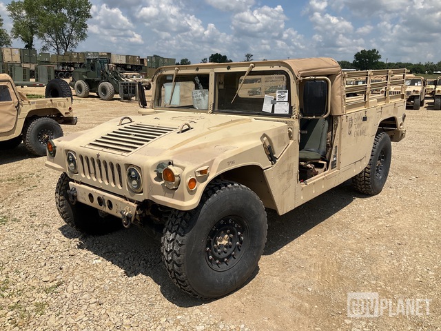 Surplus 2005 AM General M1097R1 HMMWV 2 Door Soft Top w/Truck Body in ...