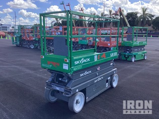 2017 Skyjack SJIII 3220 Electric Scissor Lift in Medley, Florida ...
