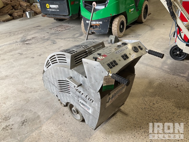 2003 Soff-Cut G2000 Walk-Behind Saw in Bethel Park, Pennsylvania ...