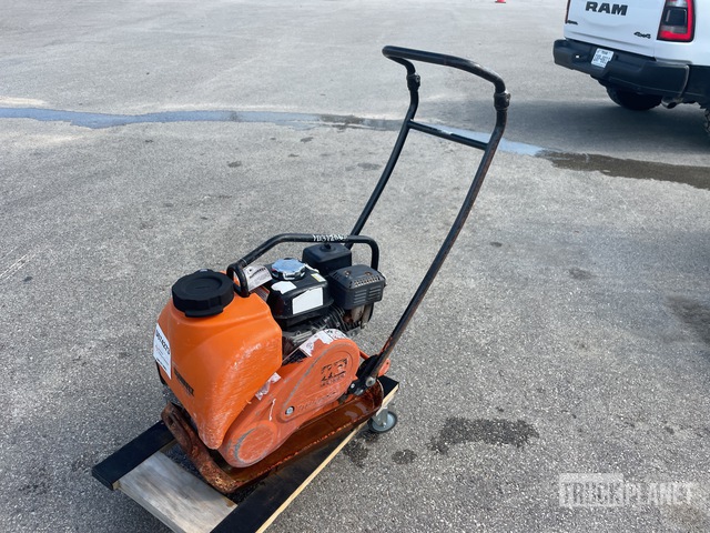 2020 Multiquip Mikasa MVC-64VHW Vibratory Plate Compactor in Crosby ...