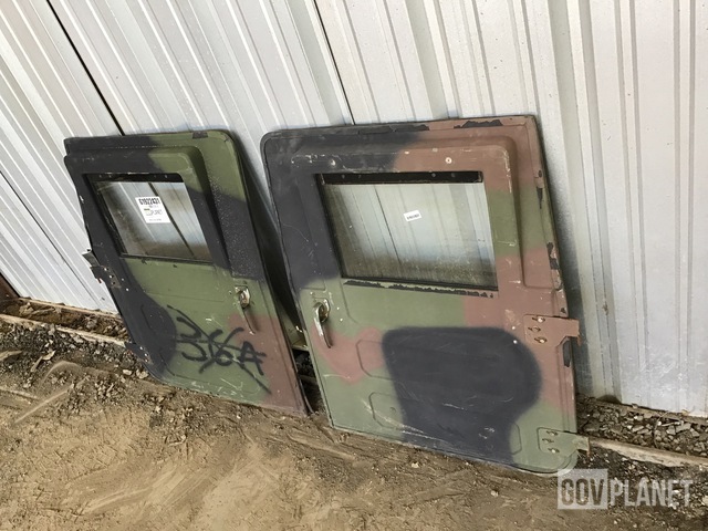 Surplus (2) HMMWV Humvee Doors in Hooks, Texas, United States ...