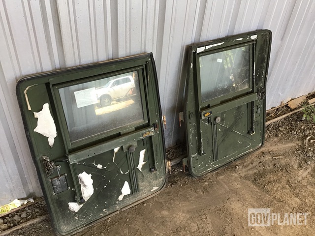 Surplus (2) HMMWV Humvee Doors in Hooks, Texas, United States ...