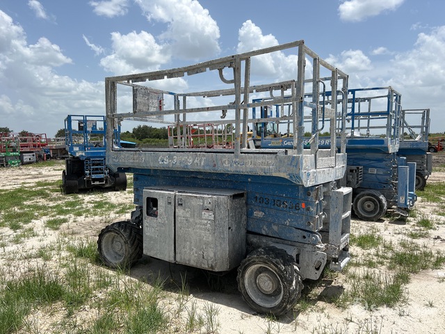 2015 Genie GS-3369RT Diesel 4x4 Scissor Lift in Labelle, Florida ...