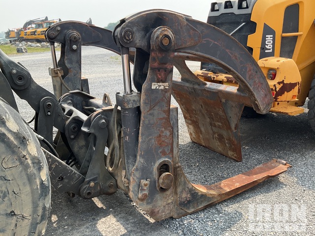 Wicker WLFQL110 89 in Wheel Loader Grapple - Fits Volvo L110H in ...