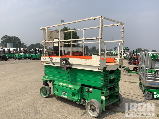 2015 JLG 3246ES Electric Scissor Lift in Columbus, Ohio, United States ...