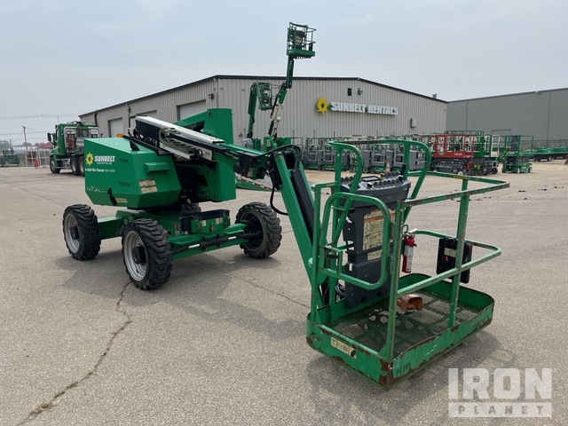 2015 JLG 340AJ 4WD Diesel Articulating Boom Lift in Cedar Rapids, Iowa ...