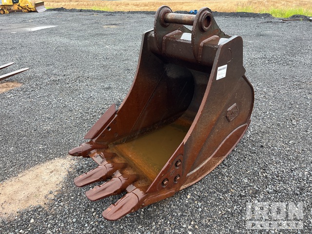 Hensley 36 in Digging Excavator Bucket in Franklin, Kentucky, United ...