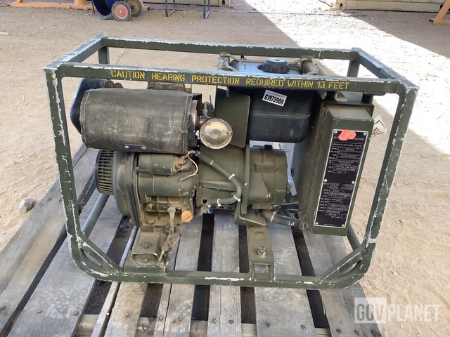 Surplus Dewey Electronics MEP-501A 2kW Generator Set in Yermo ...