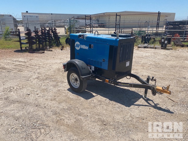 2016 Miller Big Blue 300R Pro 400 A Mobile Multi-Process Engine Driven ...