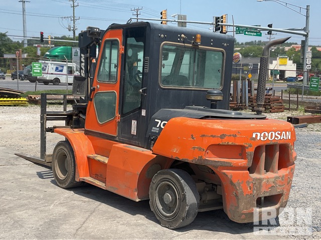2012 Doosan D70S-5 14550 lb Pneumatic Tire Forklift in Halethorpe ...