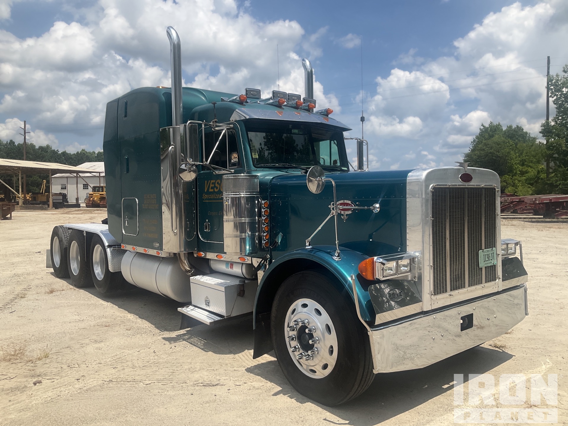 2000 Peterbilt
