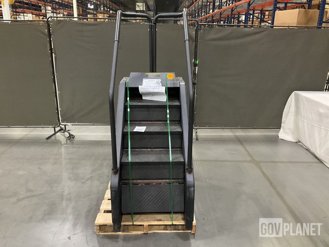Surplus StairMaster 7000 PT Stepmill in Chambersburg, Pennsylvania ...