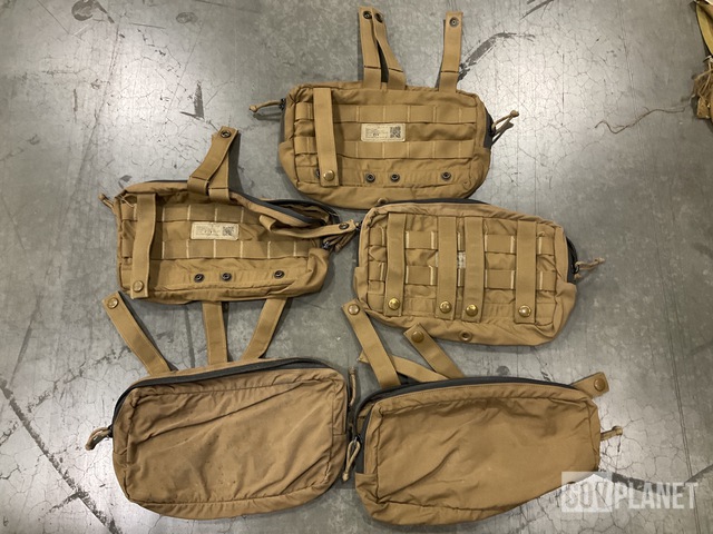 Surplus (300) Assault Pouches, (160) Dump Pouches & Assorted Items in ...