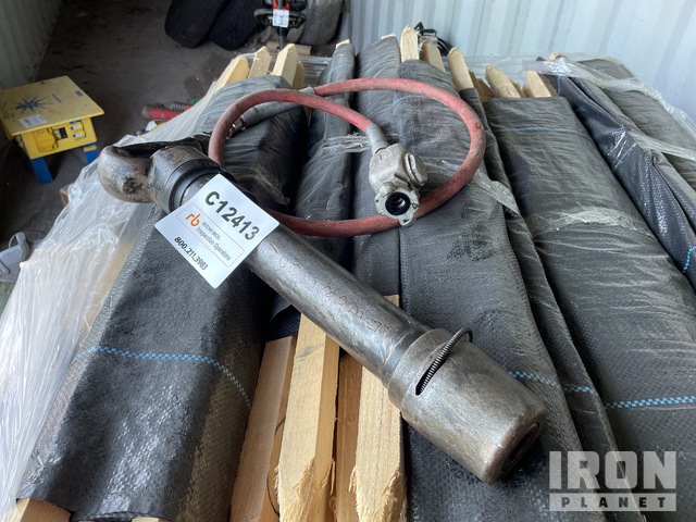 2018 Chicago Pneumatic CP4611P Pneumatic Rivet Buster in Peterborough ...