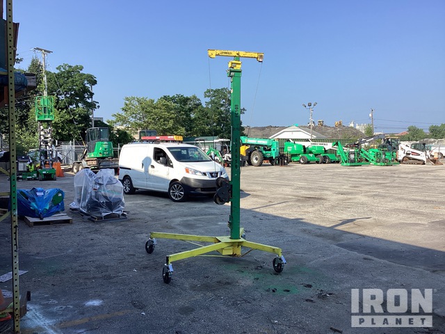 2013 Sumner R250 25 ft 1500 lb Material Hoist in Warwick, Rhode Island ...