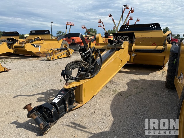 2016 MTS MT-30 Hydraulic 4 Tire Pull Scraper in Fenton, Missouri ...