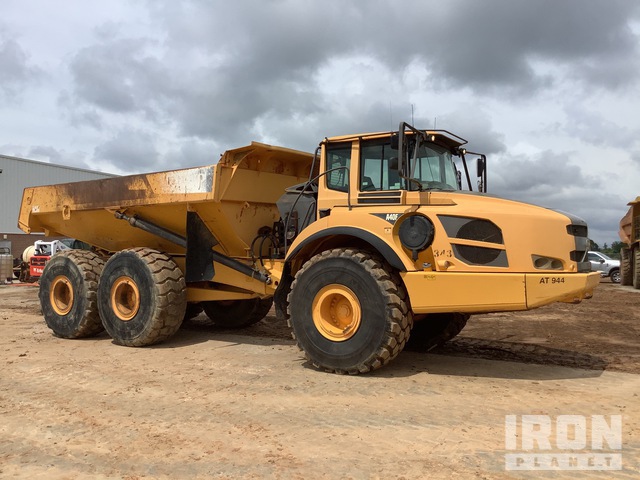 2013 Volvo 40F Articulated Dump Truck in Spartanburg, South Carolina ...