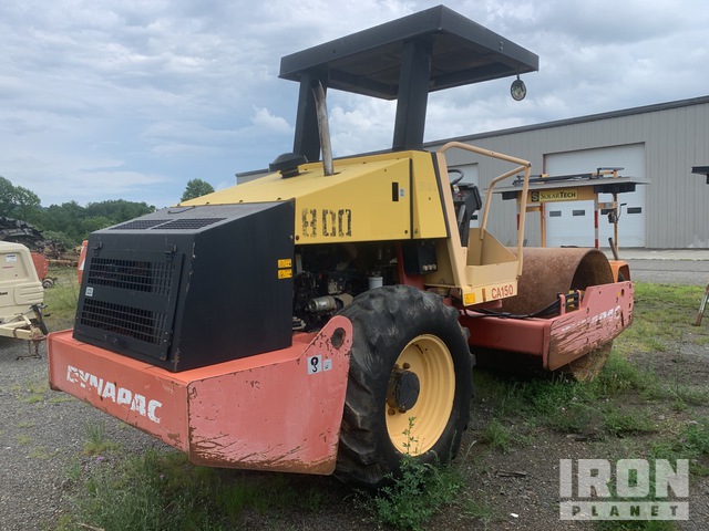 2005 Dynapac CA150D Smooth Drum Compactor in Hillsville, Virginia ...