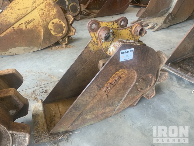 Felco 19 in Roller Compaction Excavator Bucket in Hillsville, Virginia ...